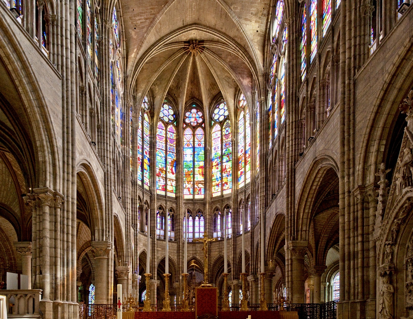 Guide To The Basilica Cathedral of Saint-Denis, Paris' Royal Mausoleum ...