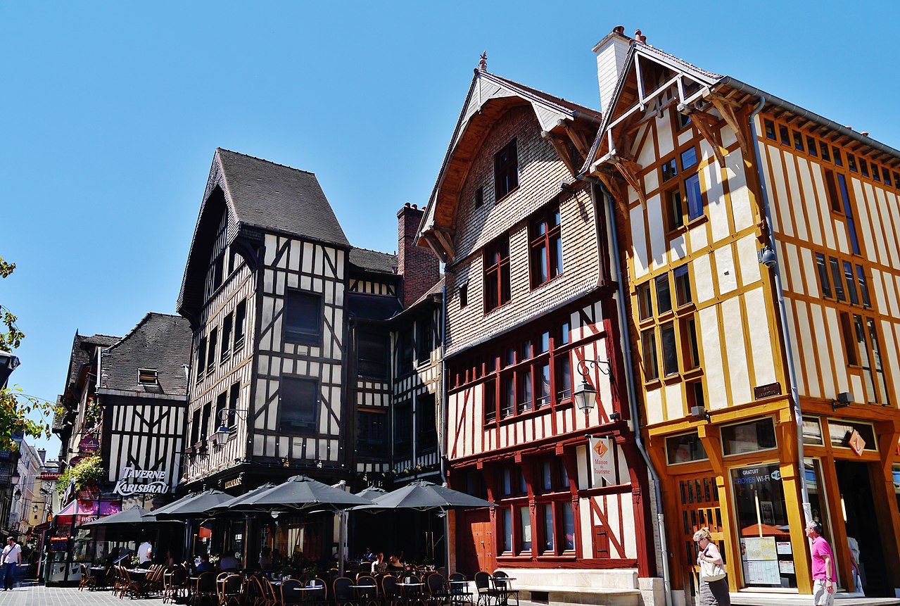 A French Fairytale: The Best and Most Beautiful Towns in Northern ...