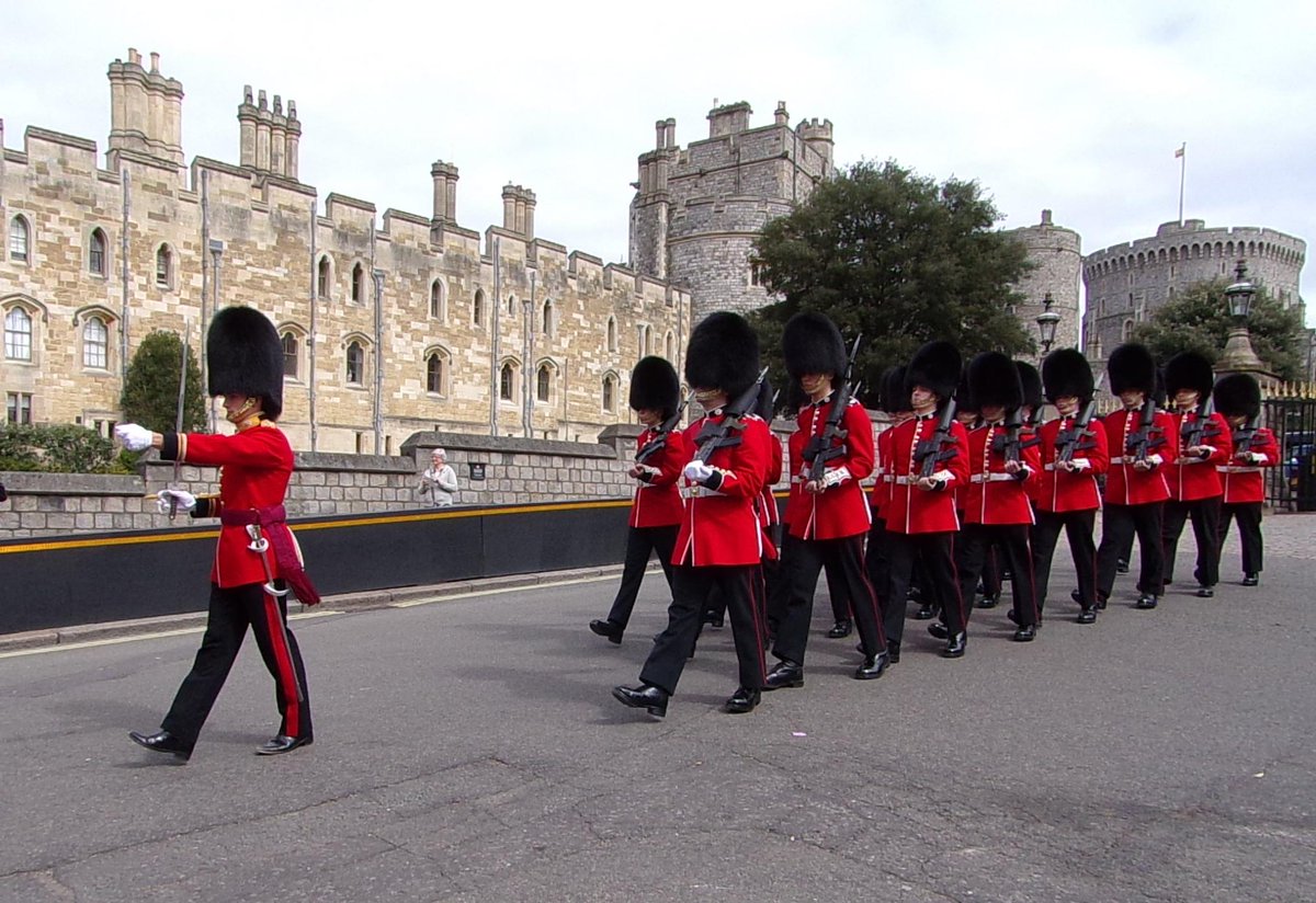 Guide To Windsor Castle, Day Trip From London - The Geographical Cure