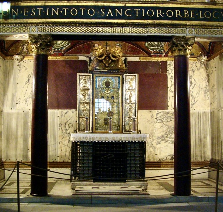 Visiting The Holy Stairs & Sancta Sanctorum In Rome - The Geographical Cure