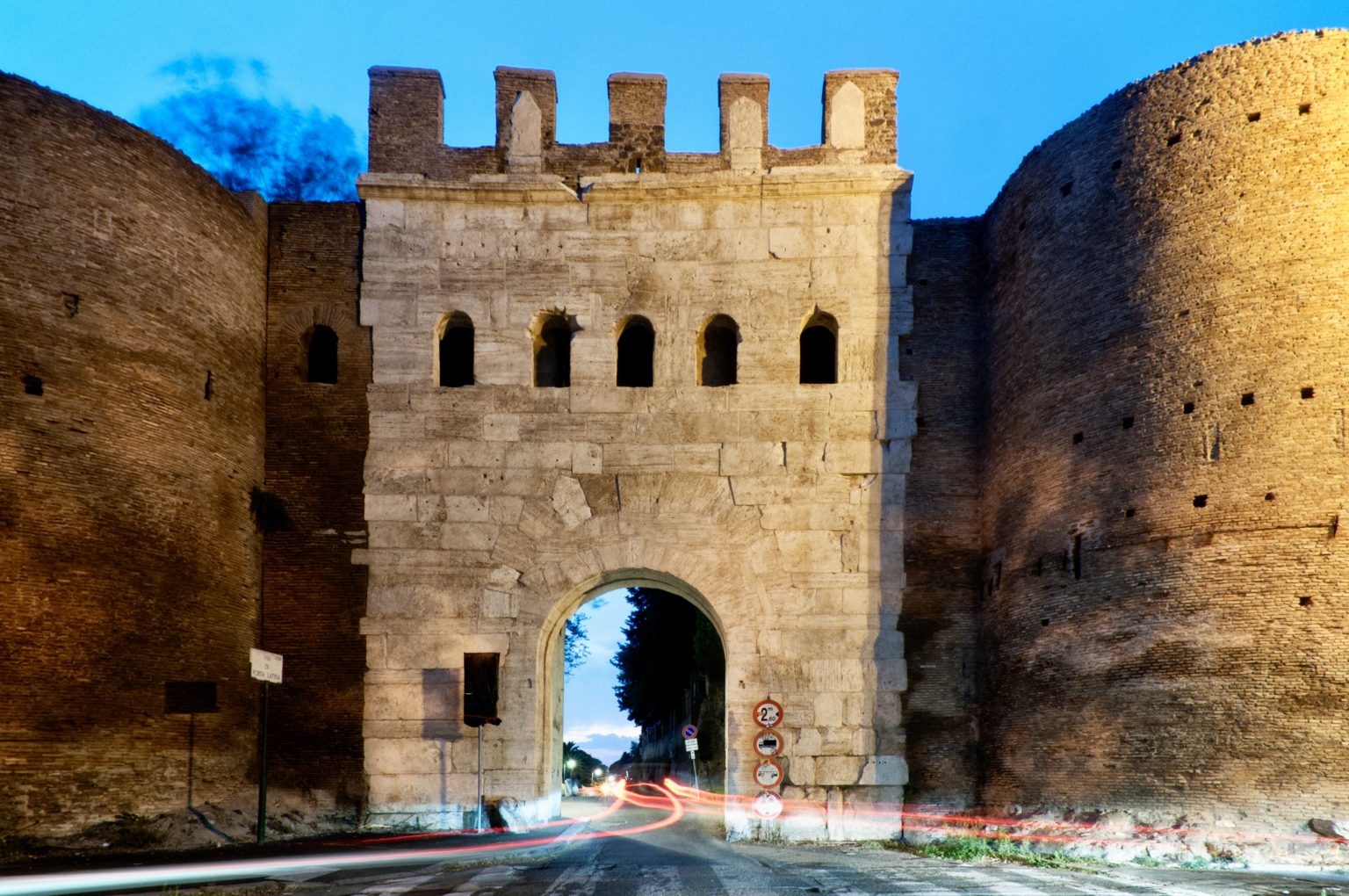 The Walls of Aurelian, The Largest Ruin From Ancient Rome - The ...