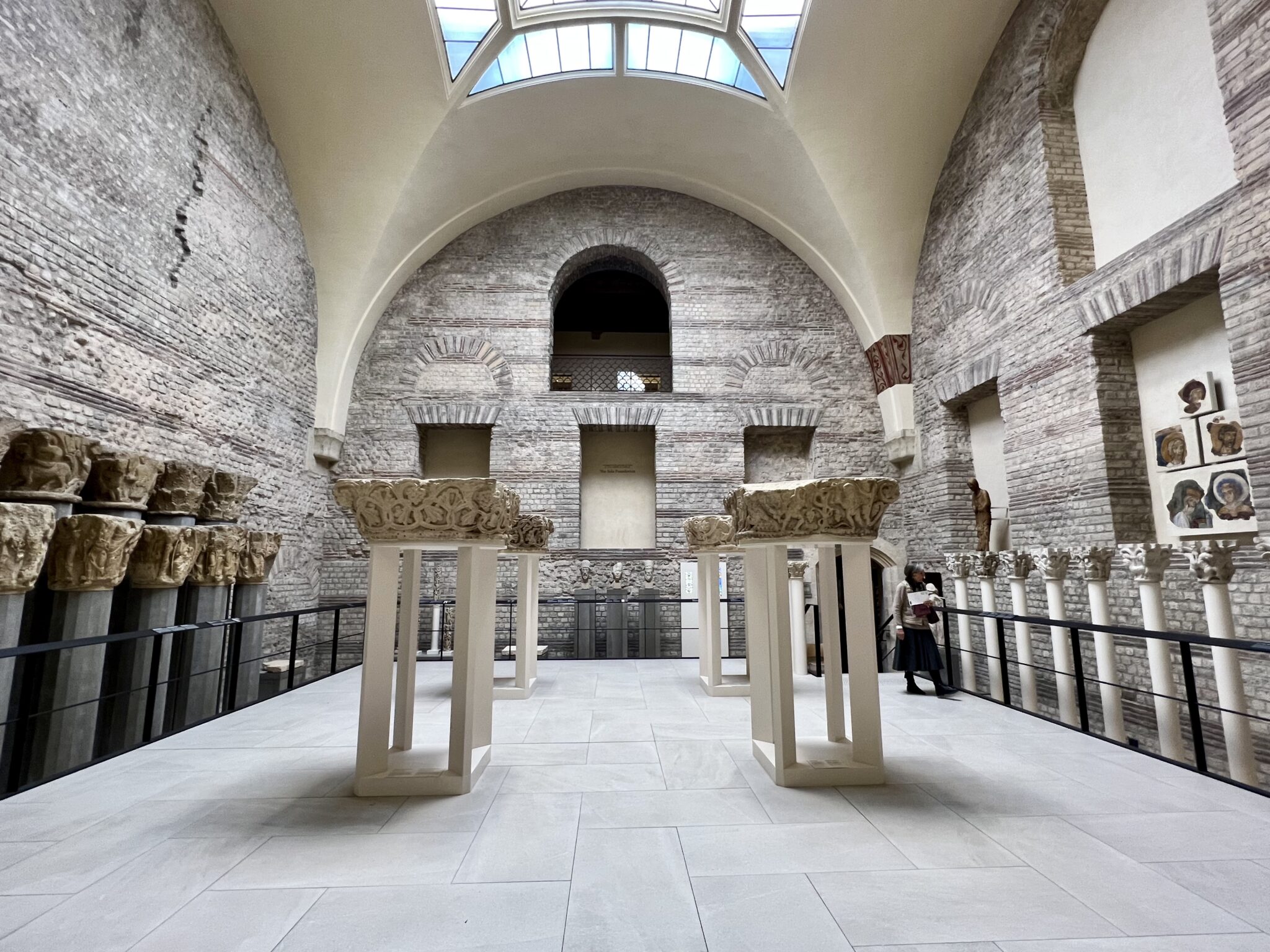 Visitor's Guide To The Cluny Museum, Paris' National Museum of the ...