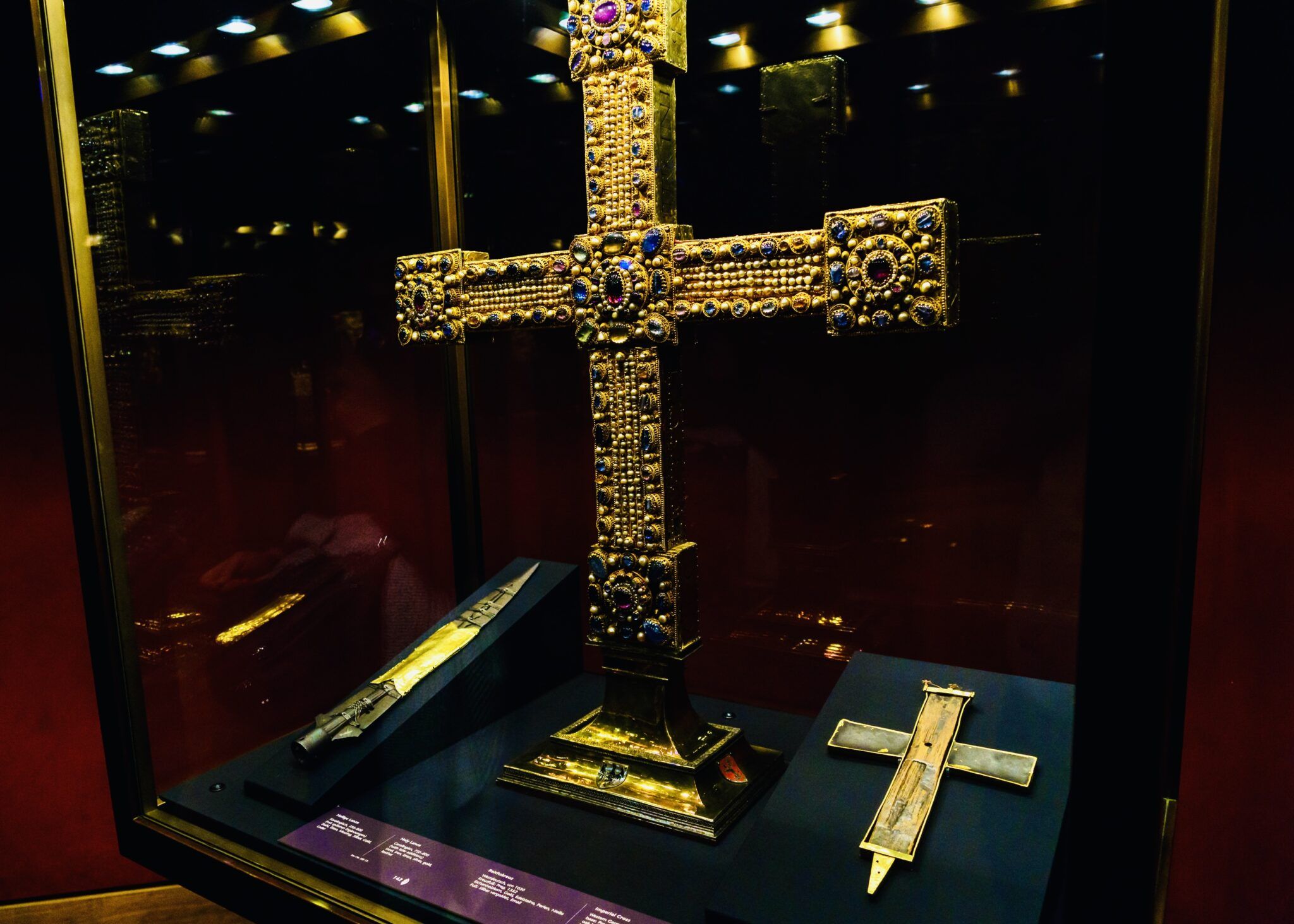 Guide To Vienna's Imperial Treasury: The Crown Jewels & More - The ...