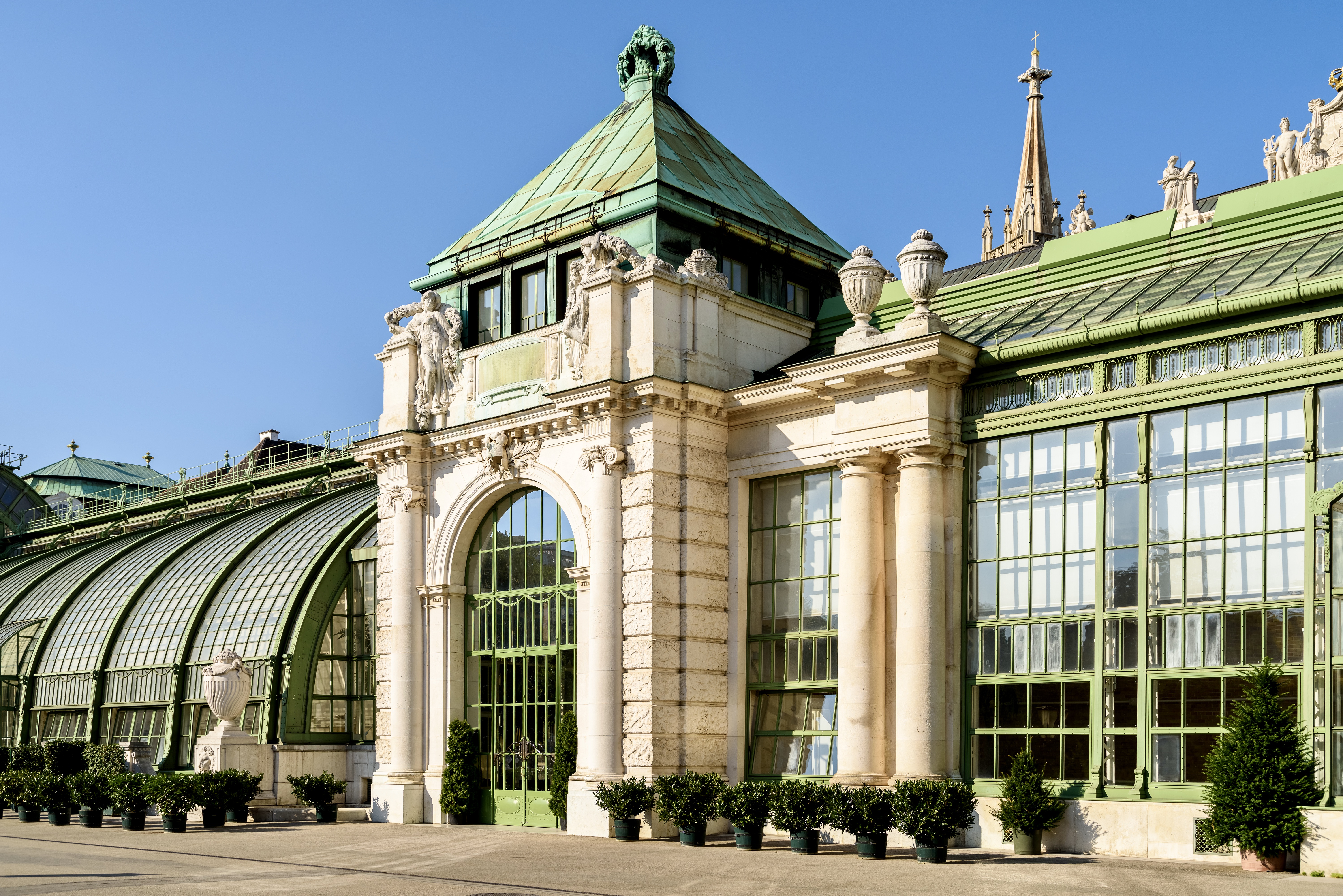 What Is The Vienna Secession Movement? Art & Architecture Guide - The ...