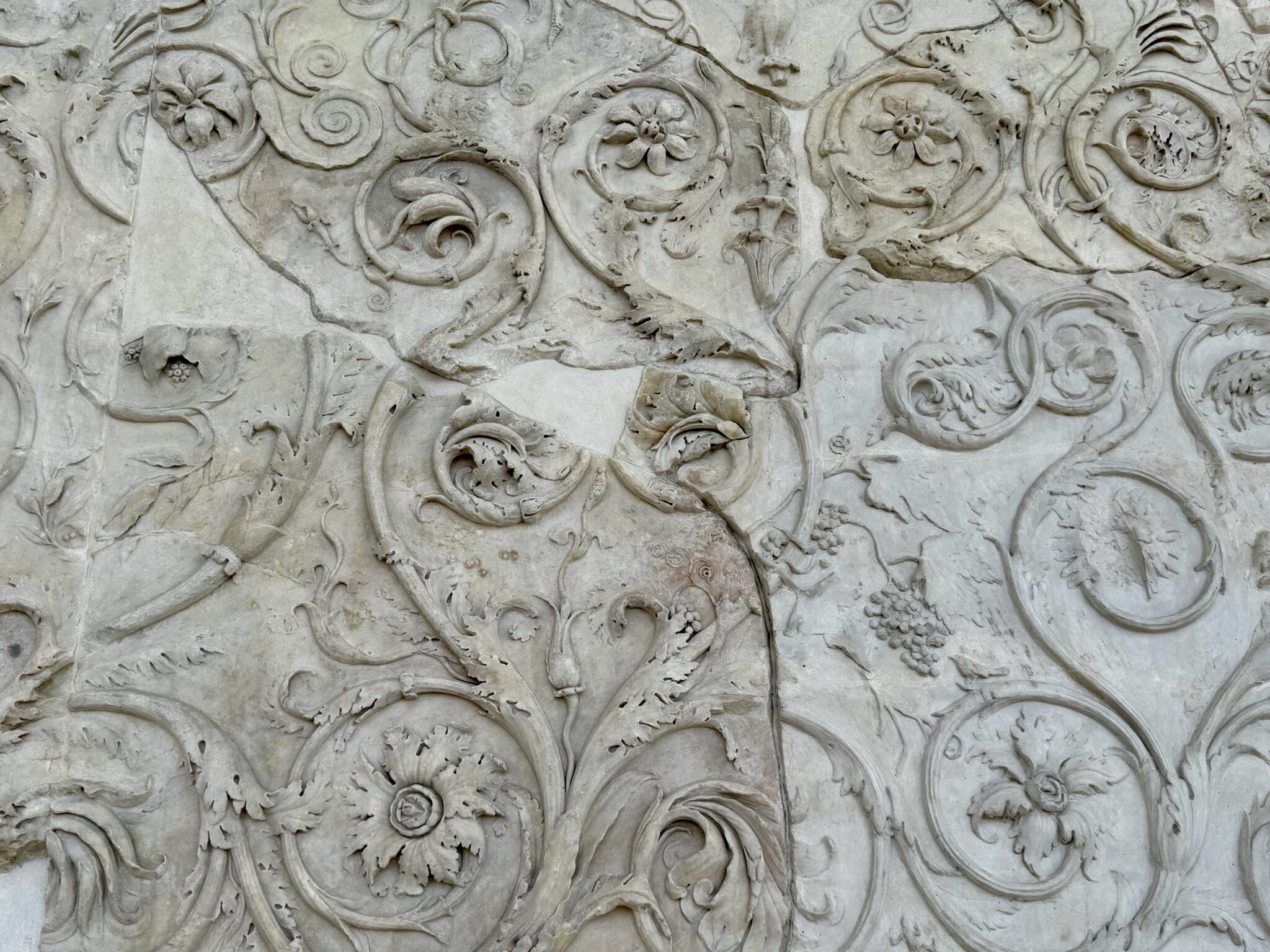 Guide To The Ara Pacis Museum: Ancient Rome's Altar of Peace - The ...