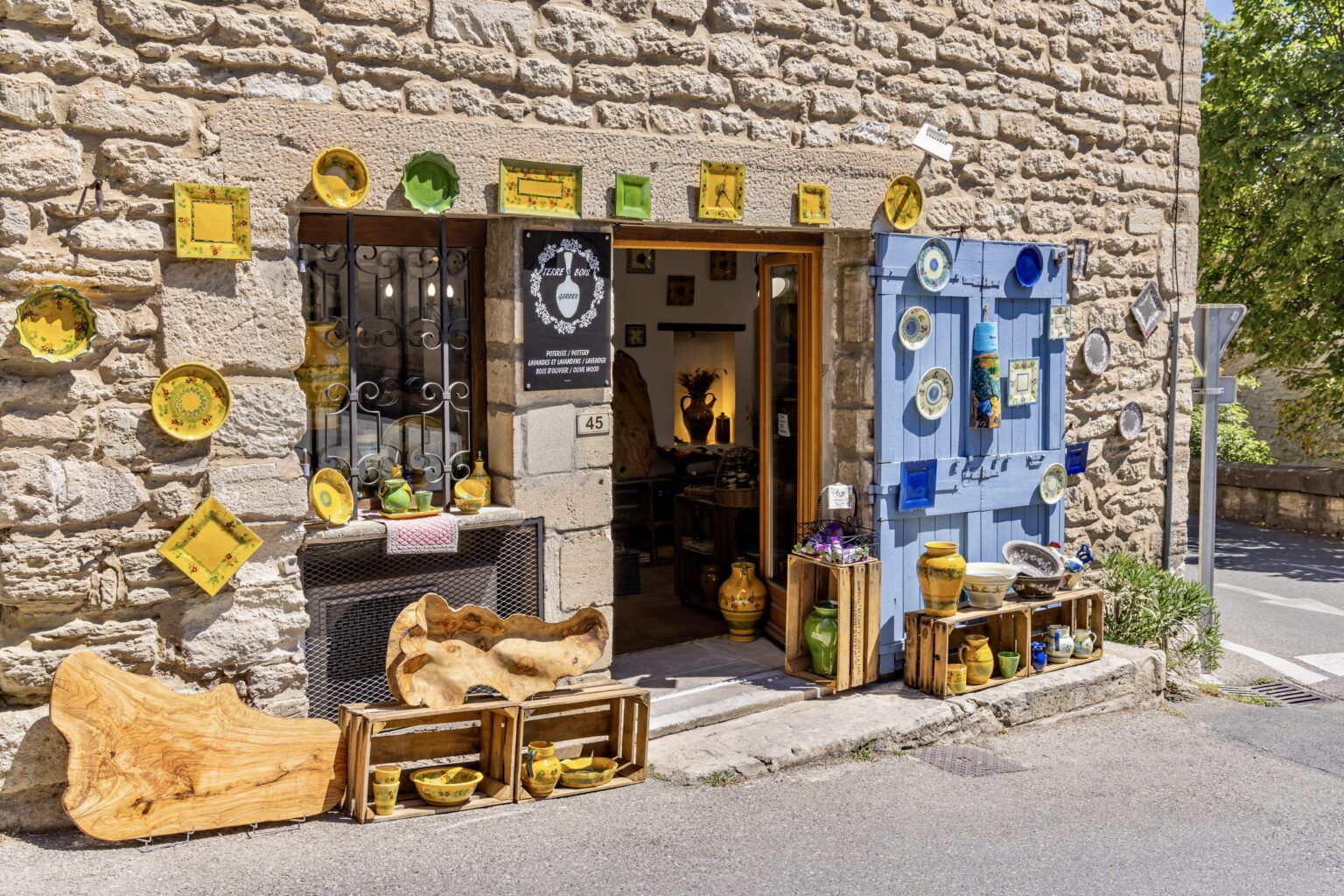 What To Do In Gordes France, One Day Itinerary & Guide - The ...