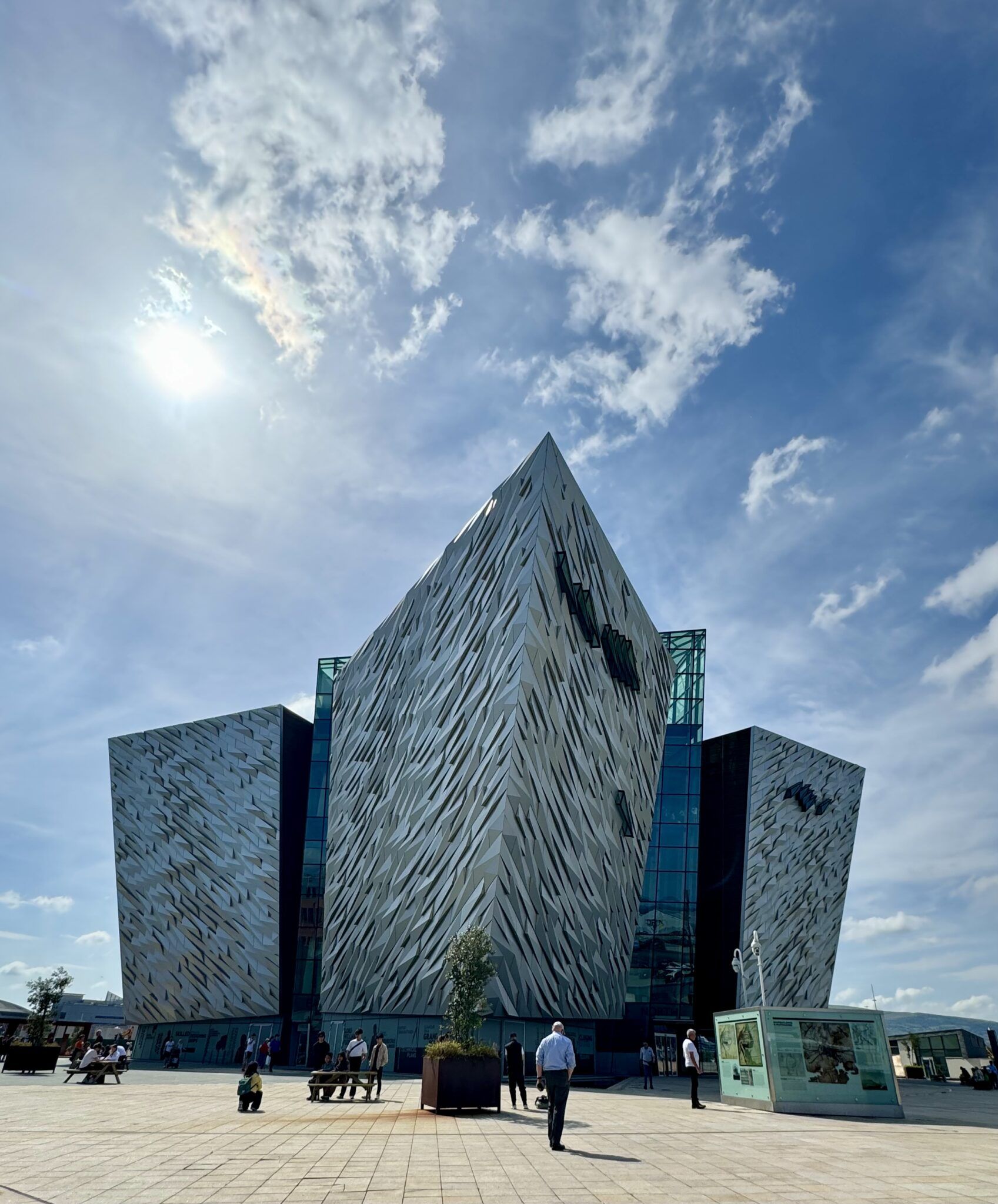 One Day In Belfast: The Perfect Itinerary - The Geographical Cure