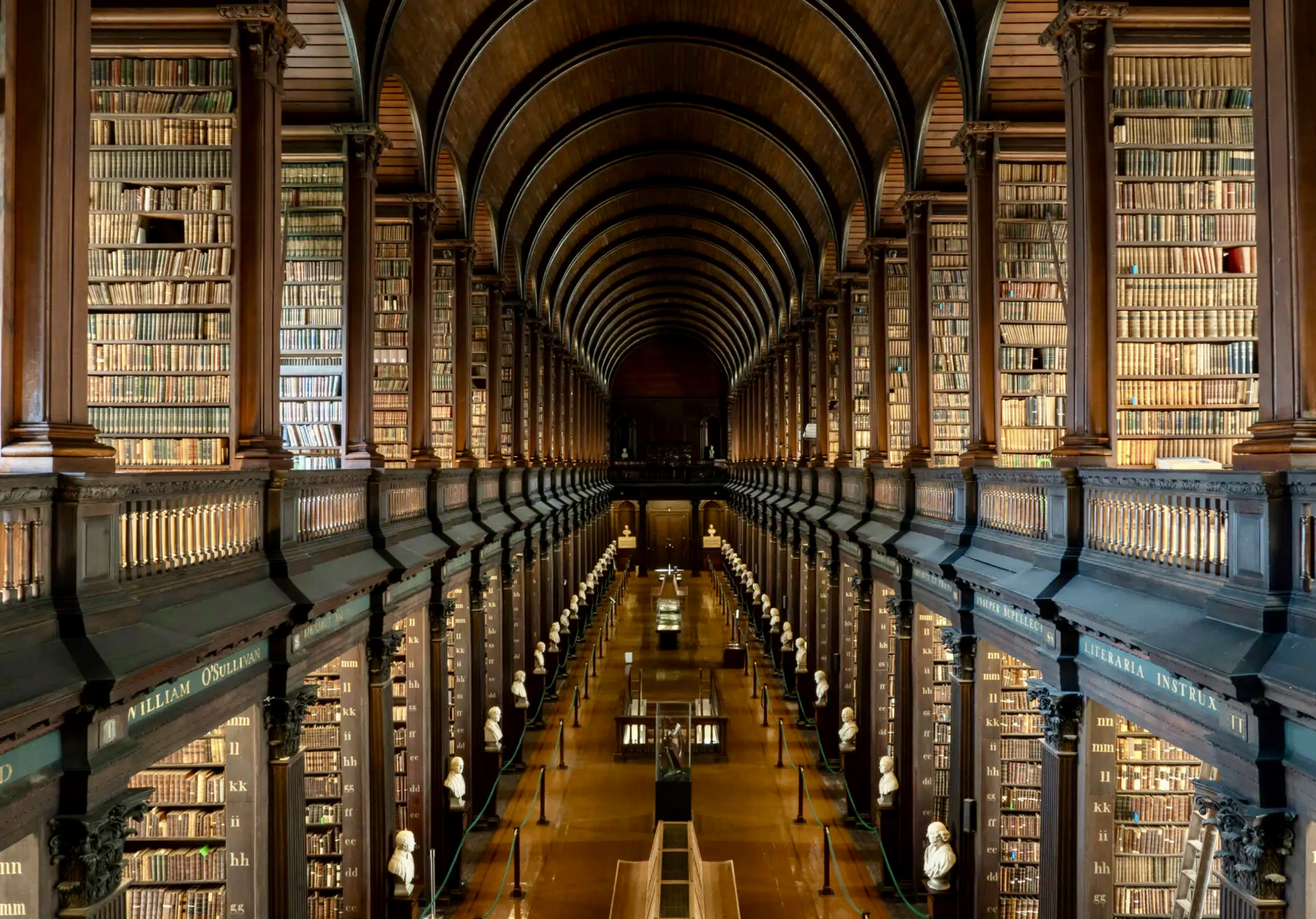 15+ Beautiful Libraries In Europe For Literature Lovers - The ...