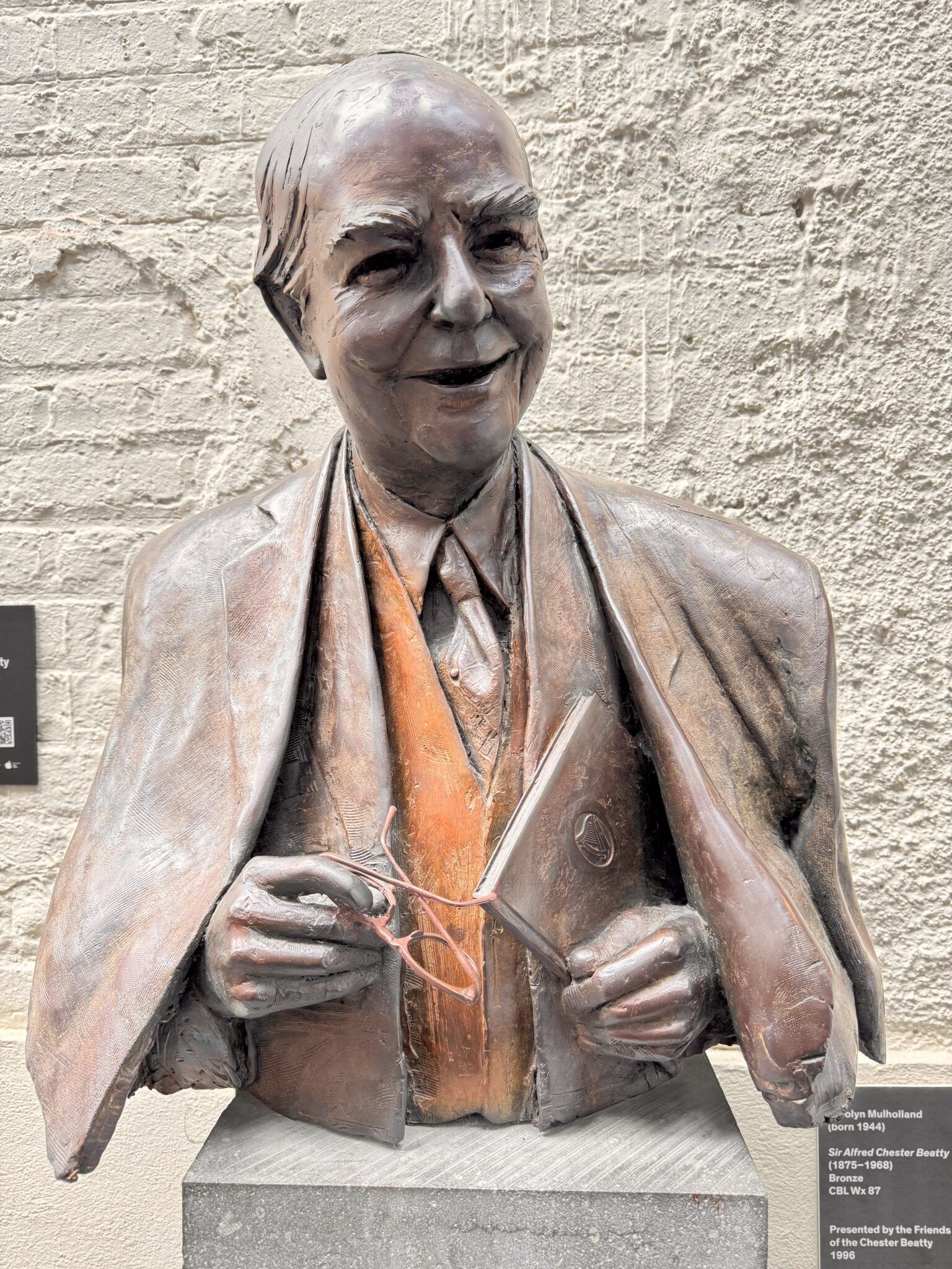 Guide To Dublin's Magnificent Chester Beatty Library - The Geographical ...